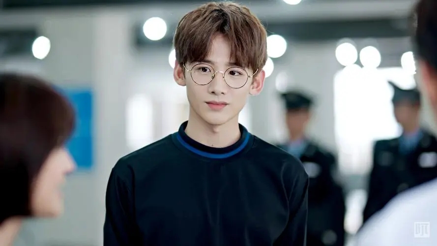 In the 4 romantic dramas starring Bai Jingting, all the heroines are goddesses. Which one do you ...