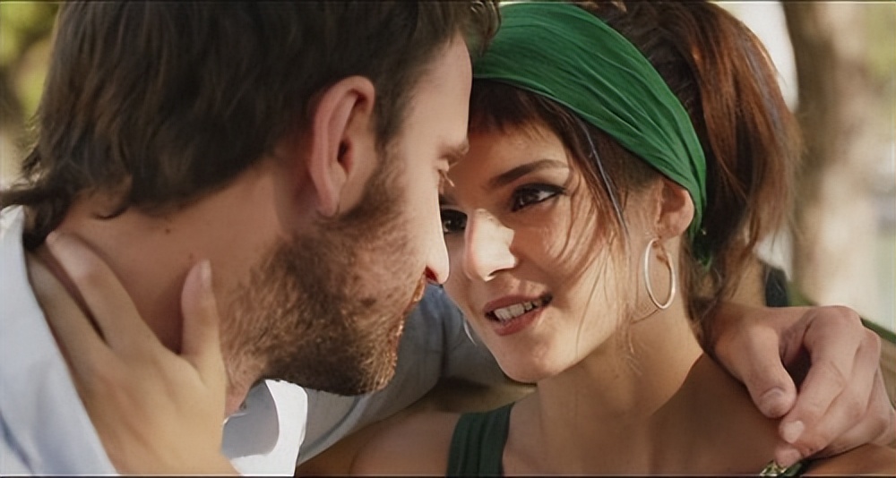 Clara Lago, Carla Erejad and others in "Eight Basque Surnames" have ...