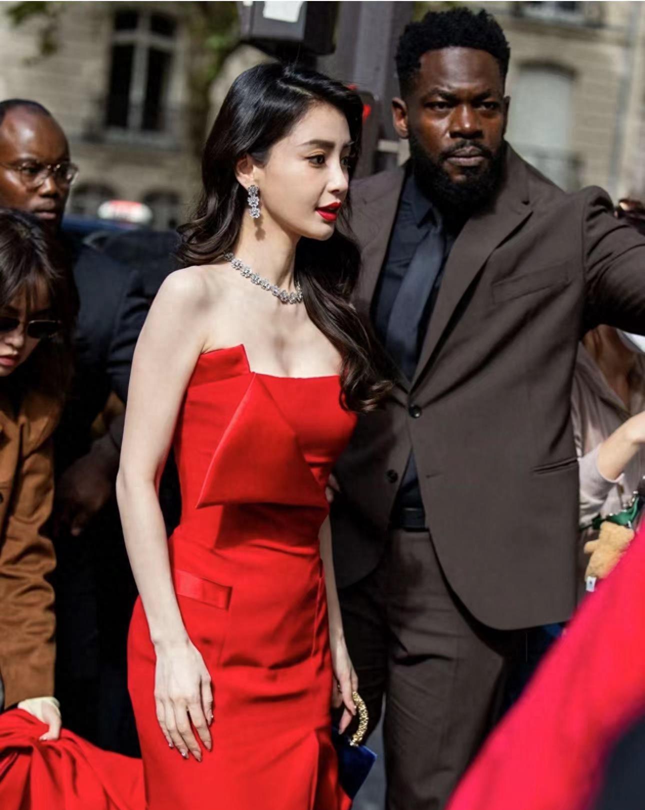 Yang Ying and Zhang Jia Ni caused controversy! Excited to watch Lisa's ...