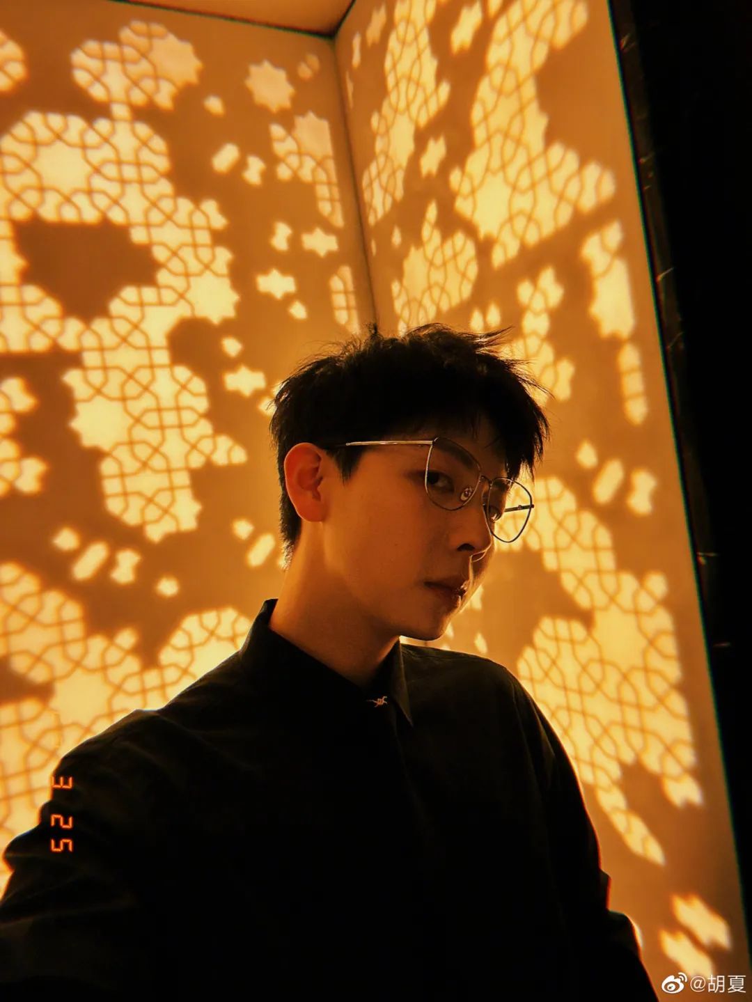 Jing Tian endured the humiliation? Zheng Shuang taking advantage of the ...