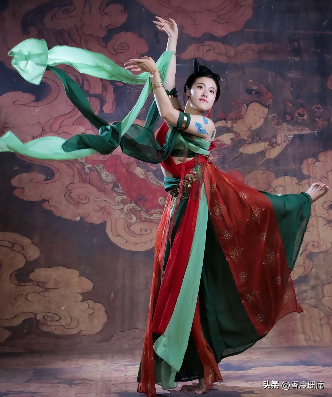 Talking about Contemporary Chinese Classical Dance Under the ...