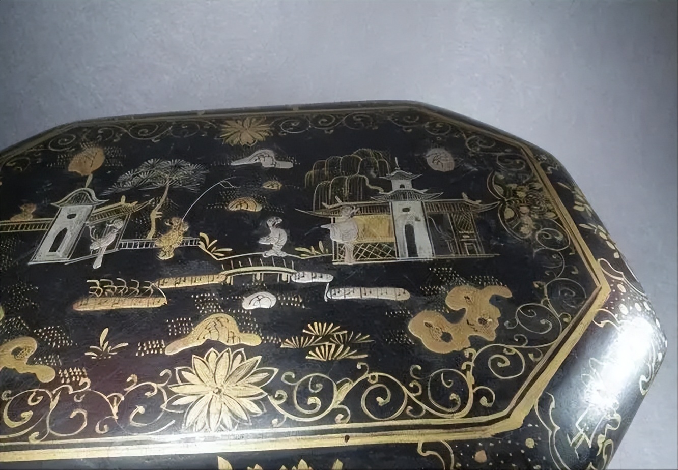 Ukrainian hand-painted lacquer boxes radiate new vigor and vitality in ...