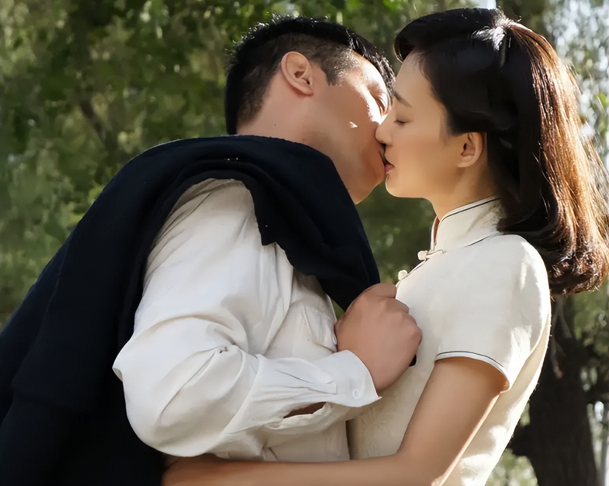 I broke up with Qiao Zhenyu for 8 years, played mahjong with Yu Hewei late at night, where is ...