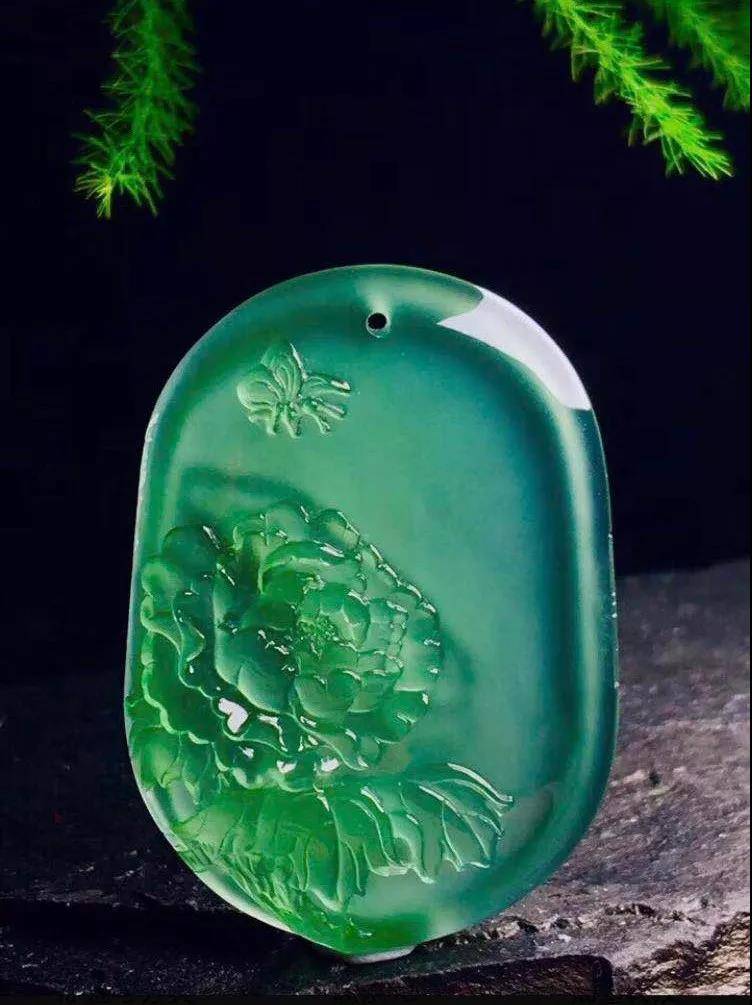 Features of Jadeite Carving - iNEWS