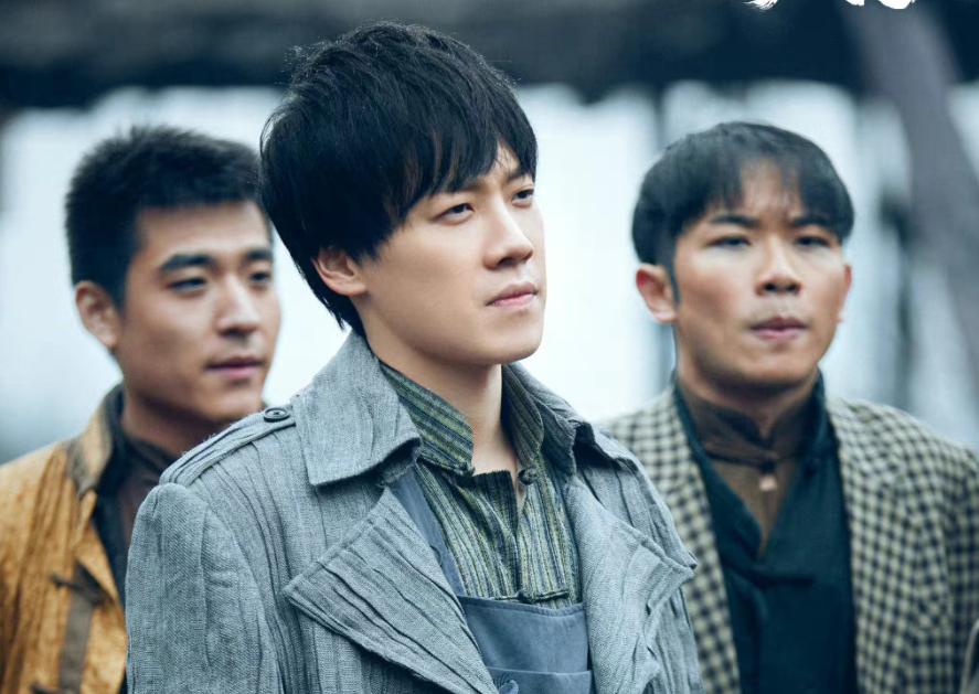 "Peng Dahai" in "Please King" has the face of Wei Daxun, and his acting ...
