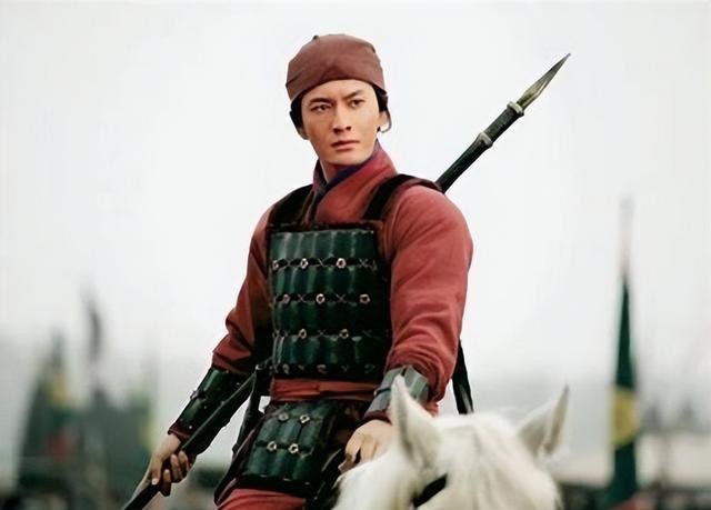 A descendant of Qin Hui passed the imperial examination and wrote two ...