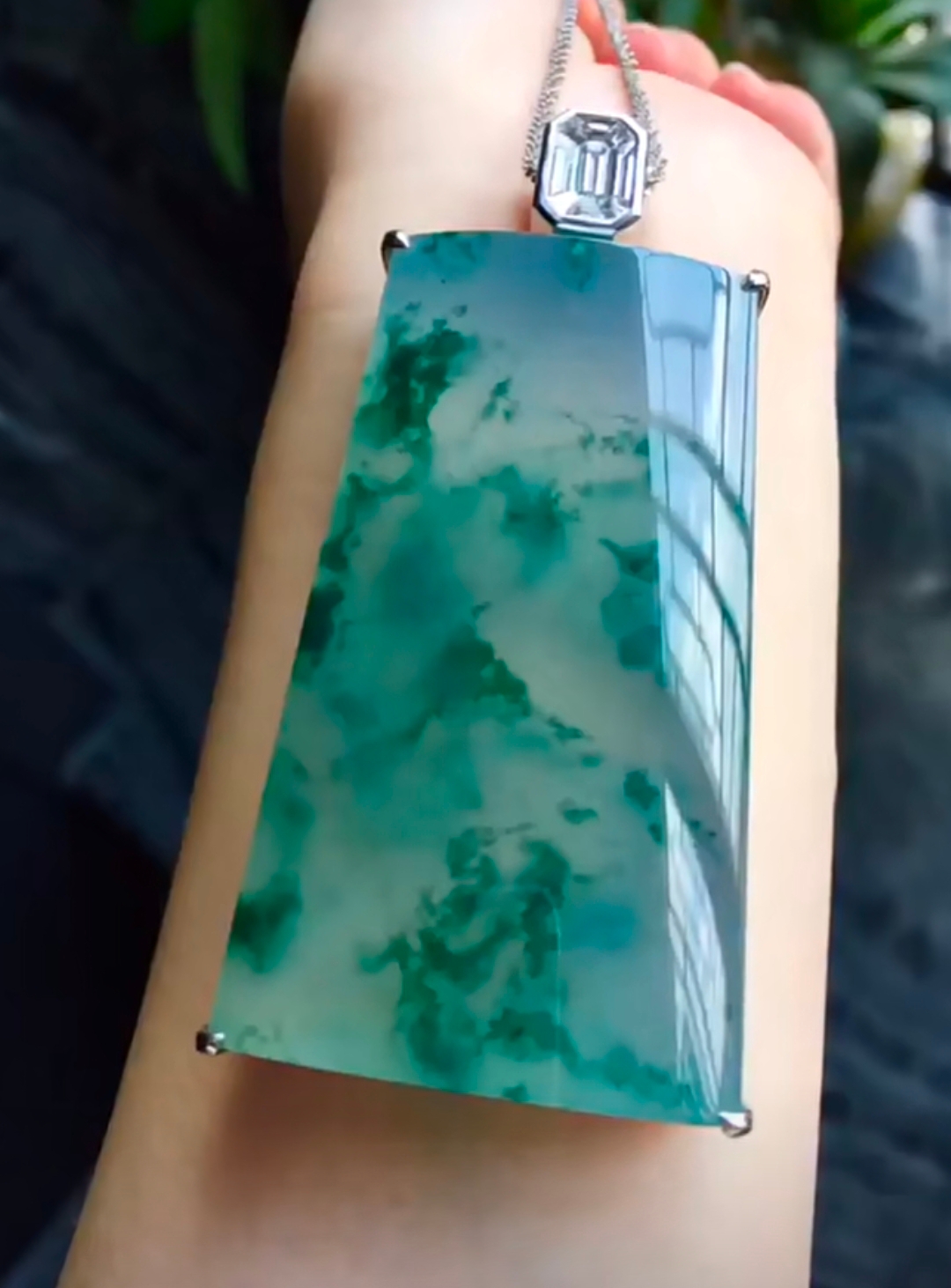 Do you know how much this moodless card is now?I can't believe it - iNEWS