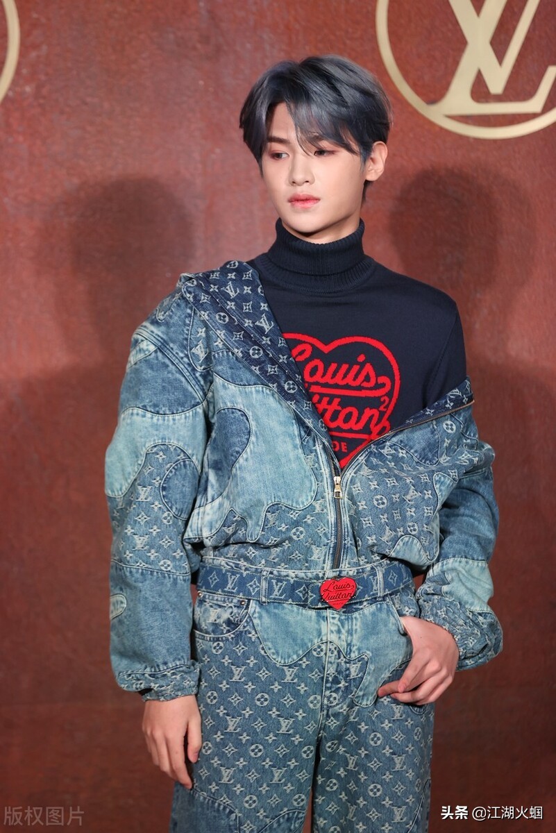 Breaking the news: Tang Yan, Liu Shishi, Yang Yang, Wang Yibo, Zhou ...