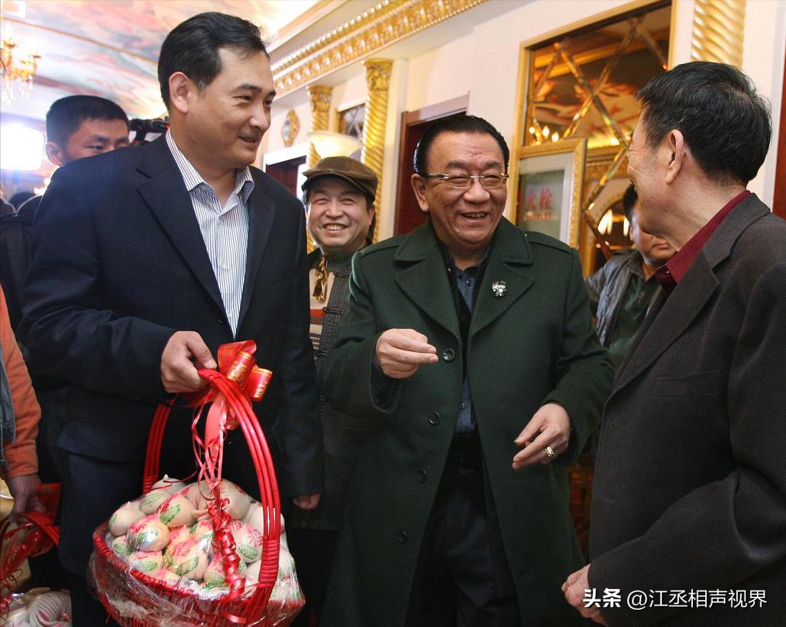 Hou Yaohua commented on Yang Shaohua that life was simple and ...