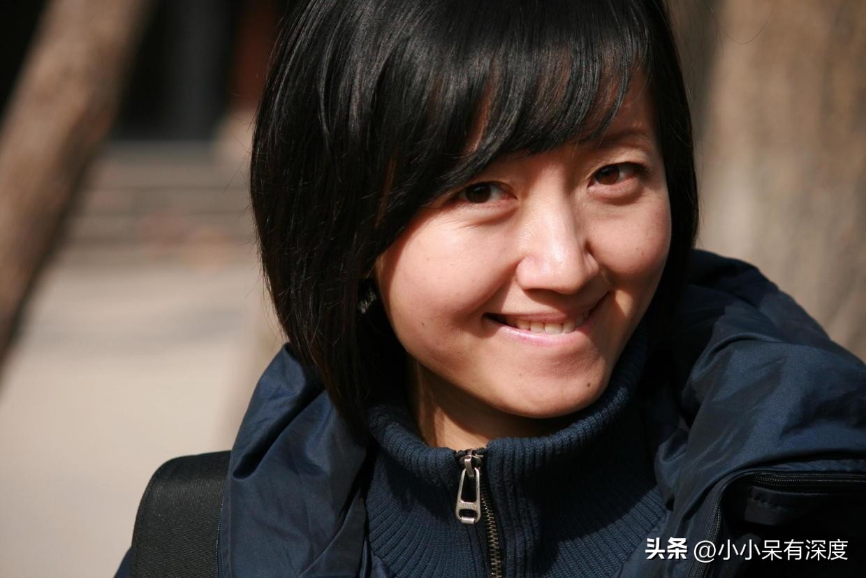 A recent photo of Chai Jing with strange eyes? She is a talented person ...