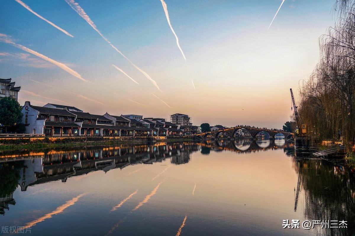 What are the ancient towns in Hangzhou that are worth visiting? - iNEWS