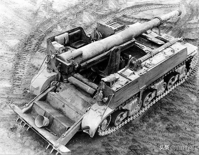 North American firepower heavy hammer, M12 self-propelled artillery ...