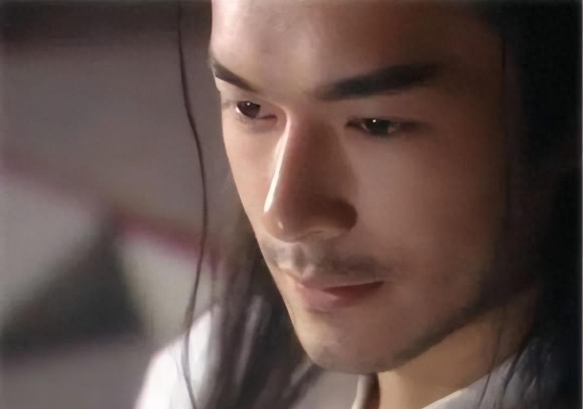 The character settings are mediocre, but the actors all look amazing ...