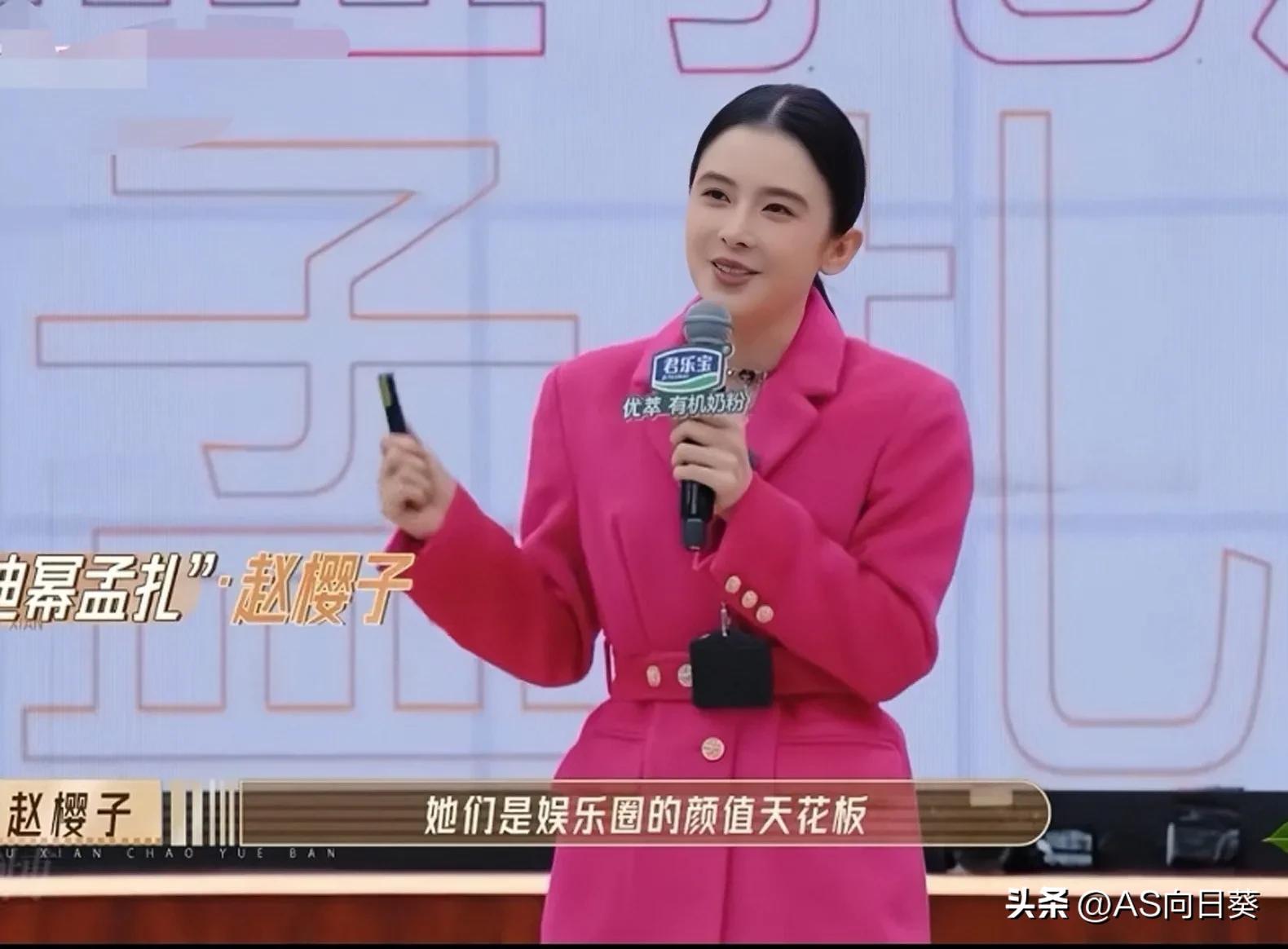 One is praised and praised, the other is dismissed and cast aside, what ...