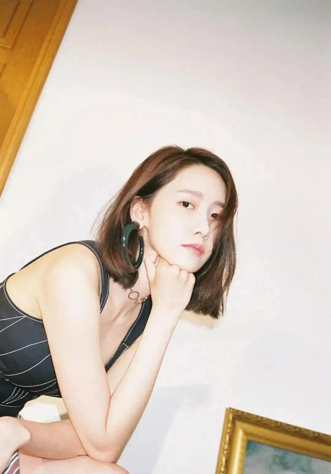 South Korea's top beauty Lin Yuner has a beautiful hot photo photo ...