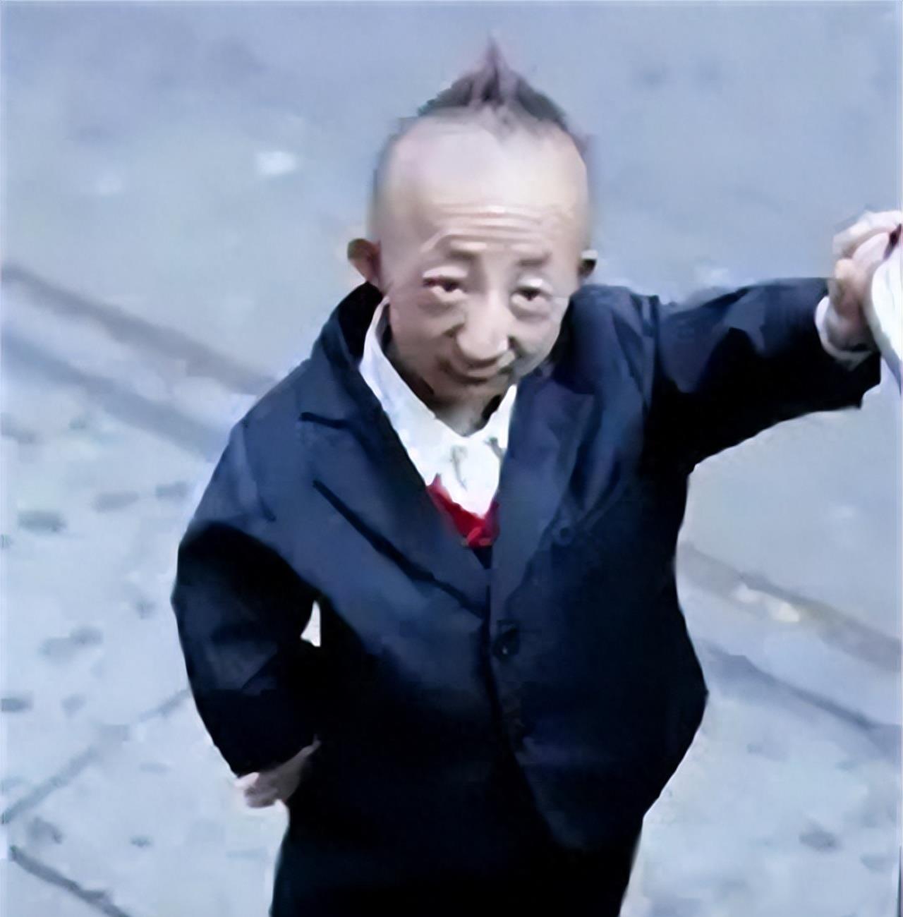 He Pingping, the "world's number one dwarf", passed away suddenly 10 years ago. Not getting ...