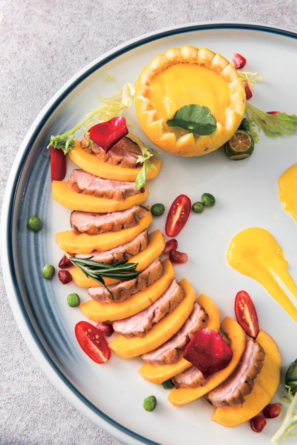 Duck breast with fragrant mango, new-style shredded duck, panmango ...