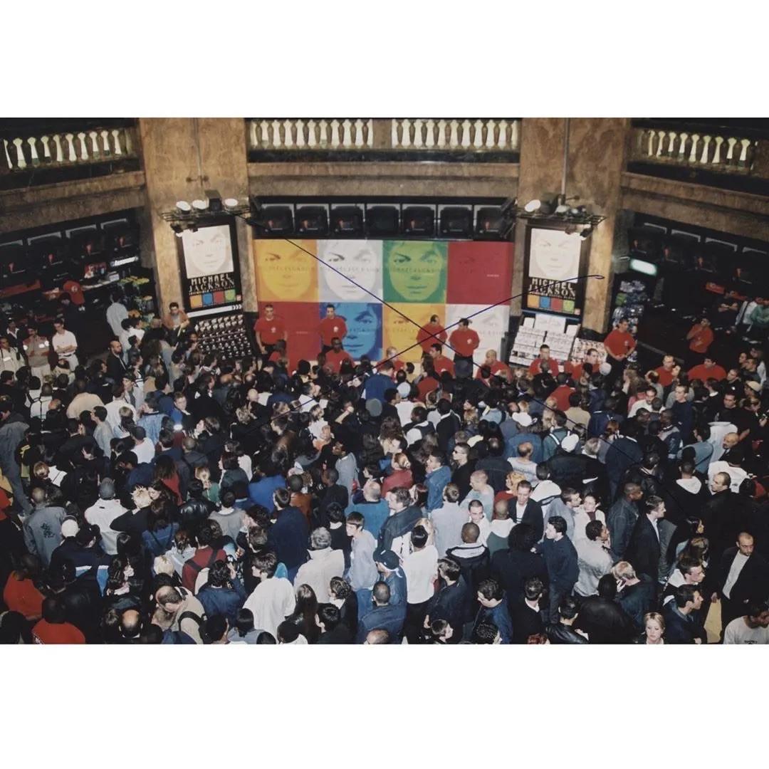 The legacy of the sea, in front of "Invincible" - iNEWS