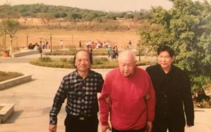 Qi Benyu of "Three Talents": His later life after being released from ...