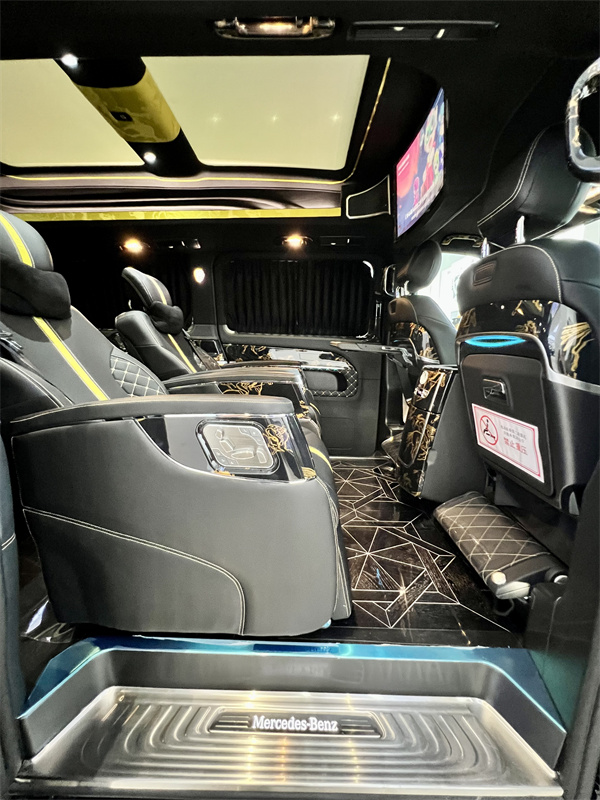 22 Mercedes-Benz V260L high-top gold Titian versions, high-end customized luxury business ...