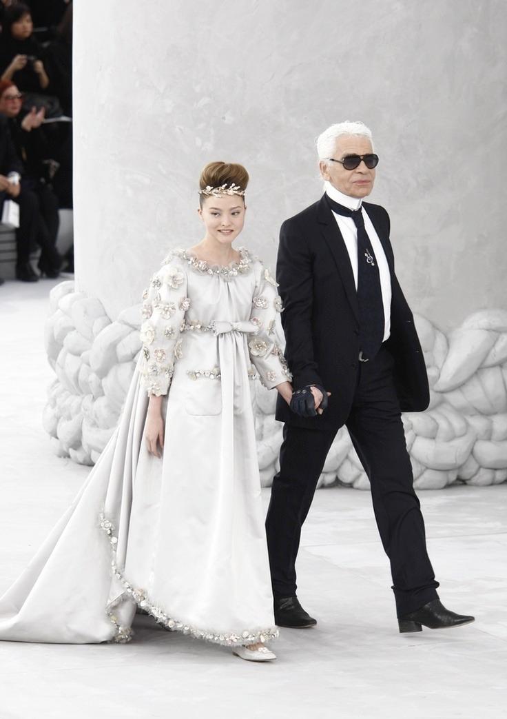 The second Asian Chanel CHANEL closed bride in history! - iNEWS