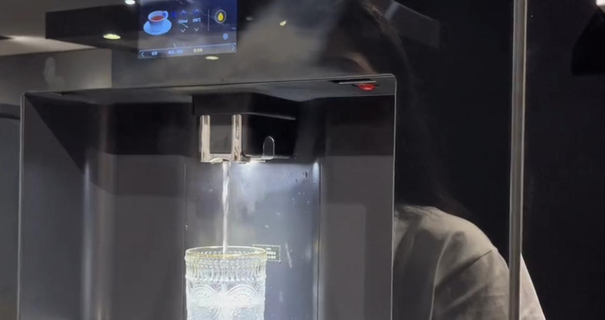 How to choose a straight drinking machine for new house decoration?It's ...