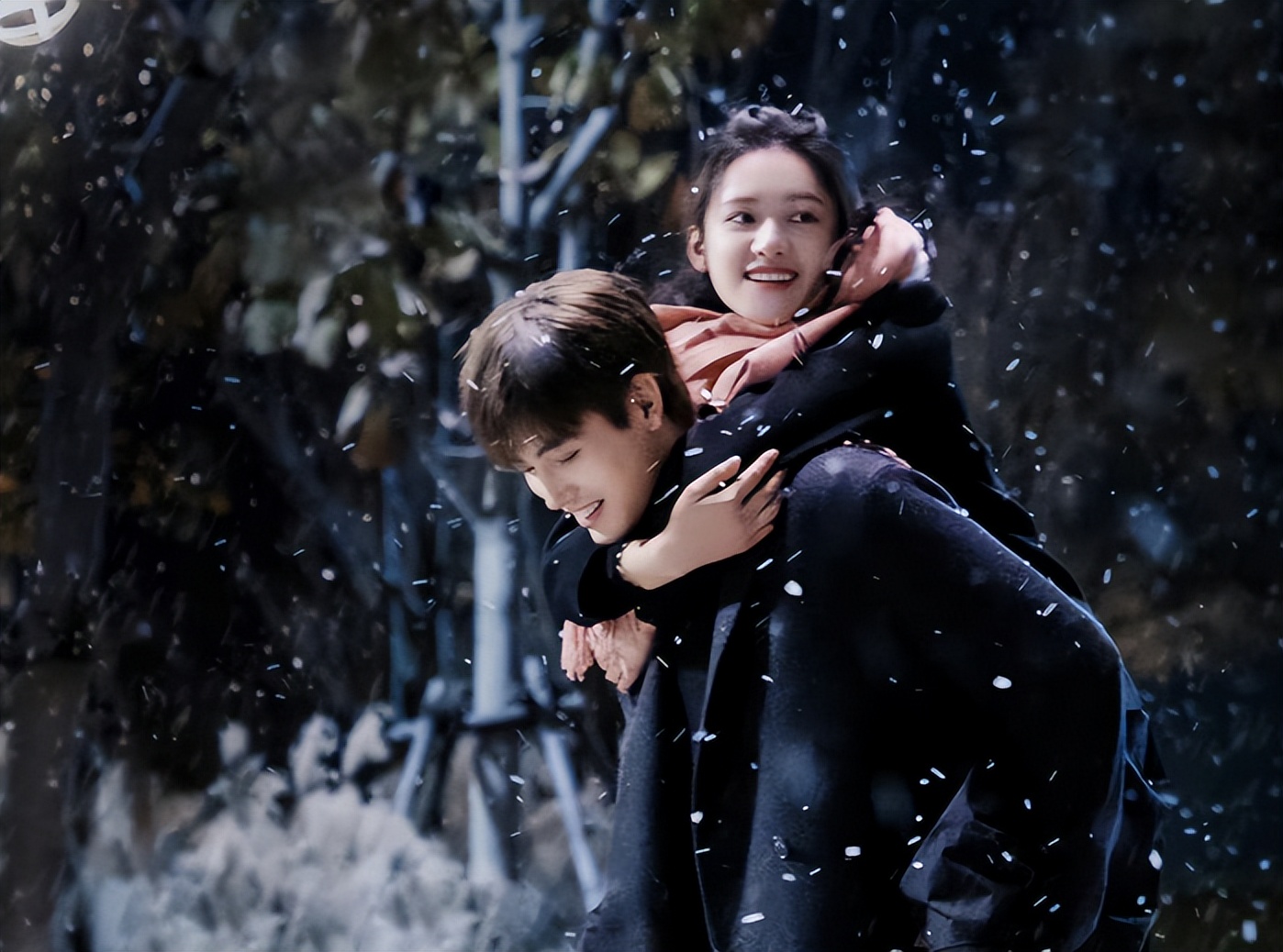 Can "Light Me To Warm You" become a hit drama?Zhu Yun and Li Xun got back together thanks to ...