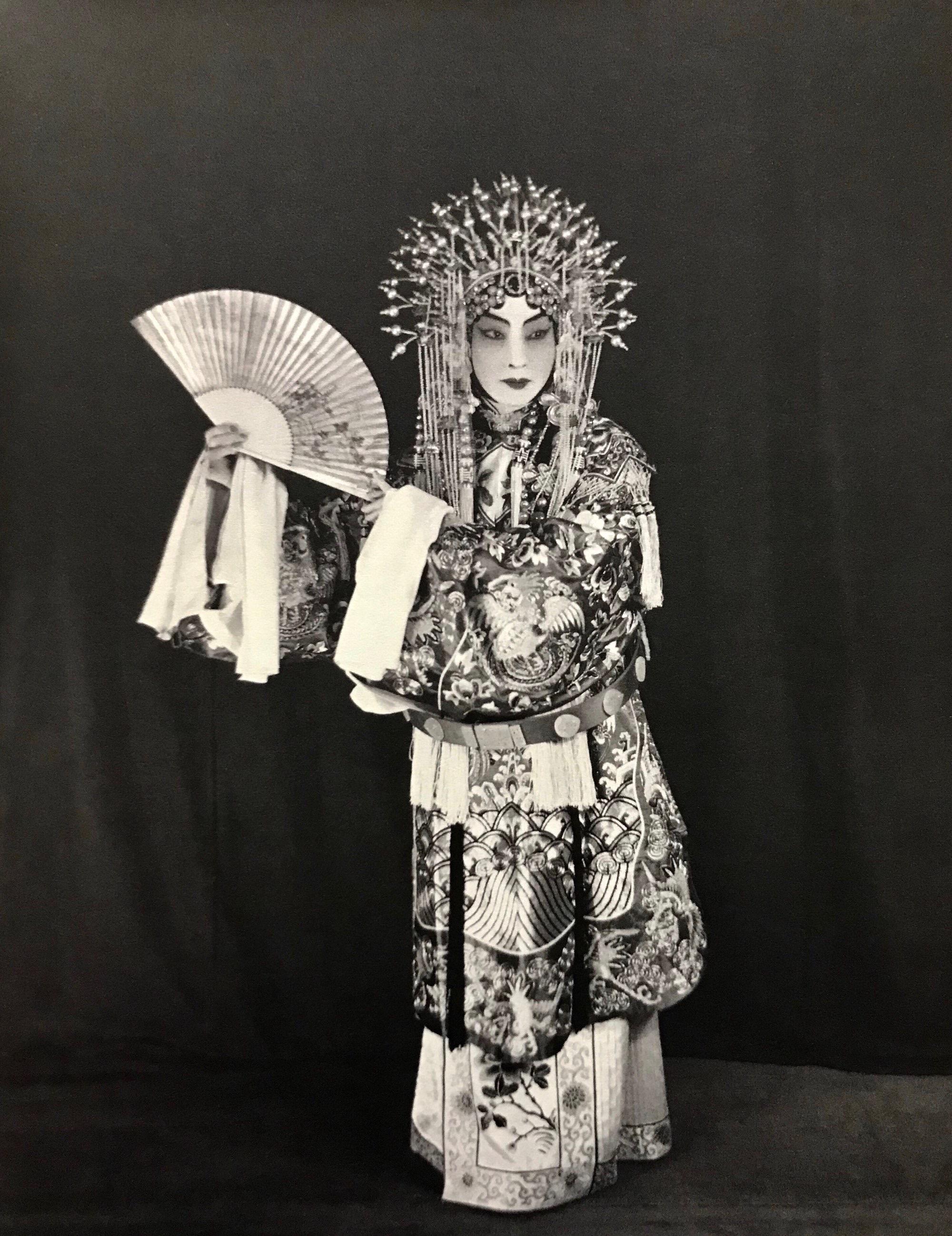 Mei Lanfang interpreted Concubine Yang's drunkenness and gaffe in "The ...