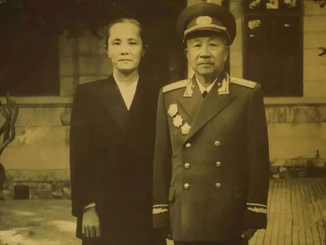Zhang Yunyi, the founding general of the People's Republic of China: He ...