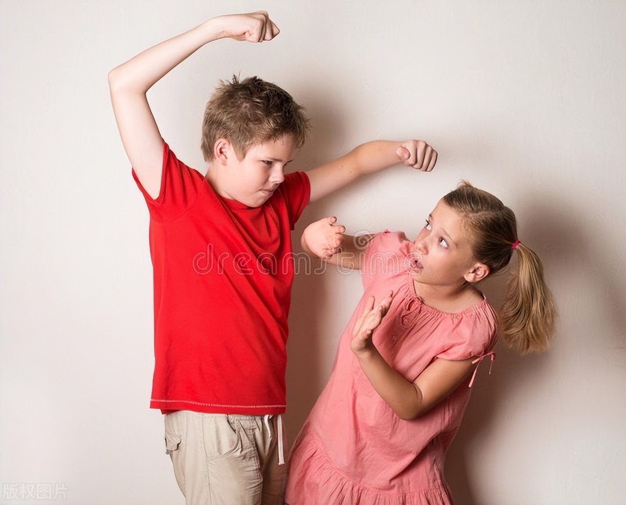 Children like to hit people, after understanding the reason, only need ...