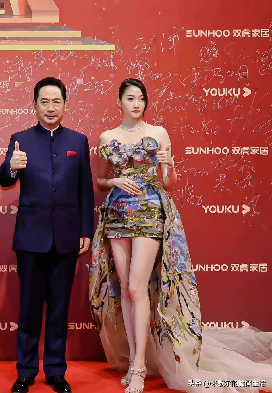 Feitian Awards red carpet: Sun Li is old, Guan Xiaotong has ugly ...