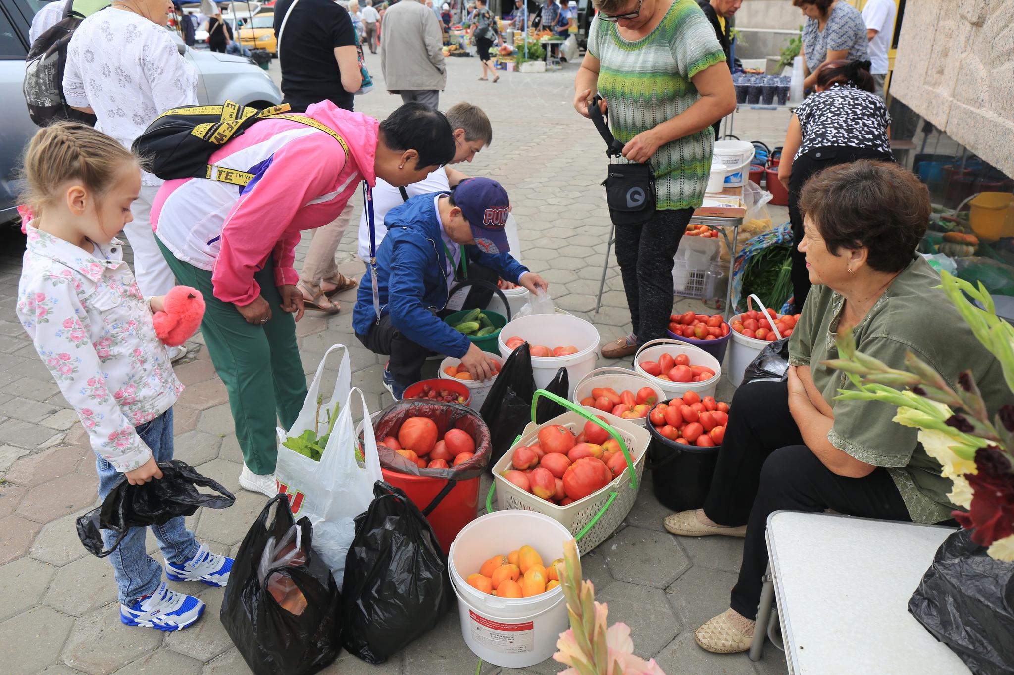 A Russian butcher, who was not overwhelmed by life, supported her ...
