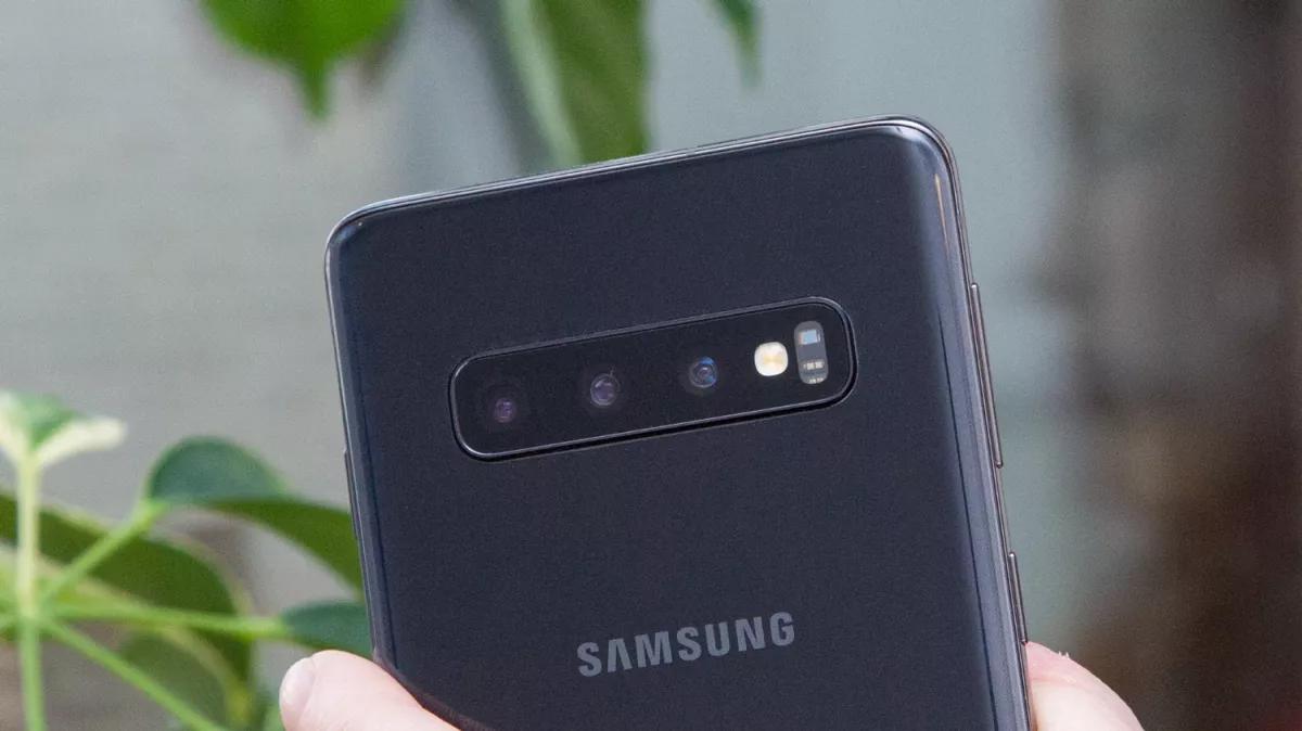 The best Samsung mobile phone ever: Samsung S10 - iNEWS
