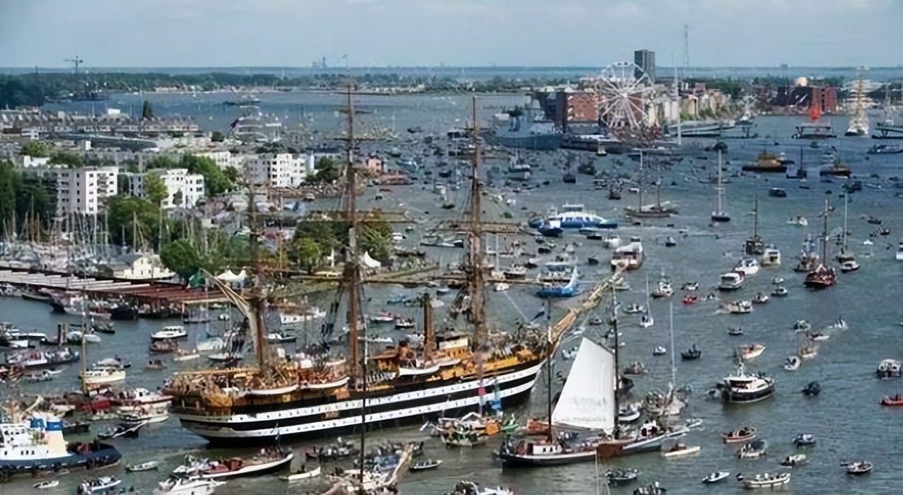 Dutch Commercial Empire and Technological Innovation in 1742 - iMedia