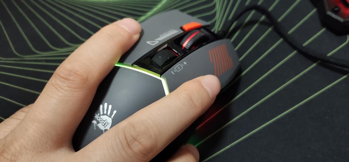 Driver-free tuner + RGB backlight, light touch, specially tailored for FPS games - ES52 Pro - iNEWS