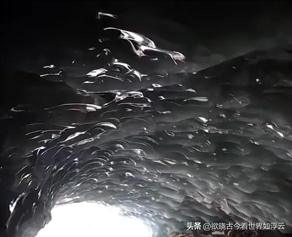 The nature is amazing, a super large ice cave was discovered in Tibet ...