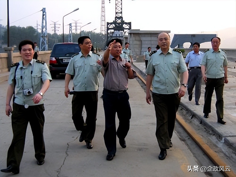 The former deputy commander of the Guangzhou Military Region was ...
