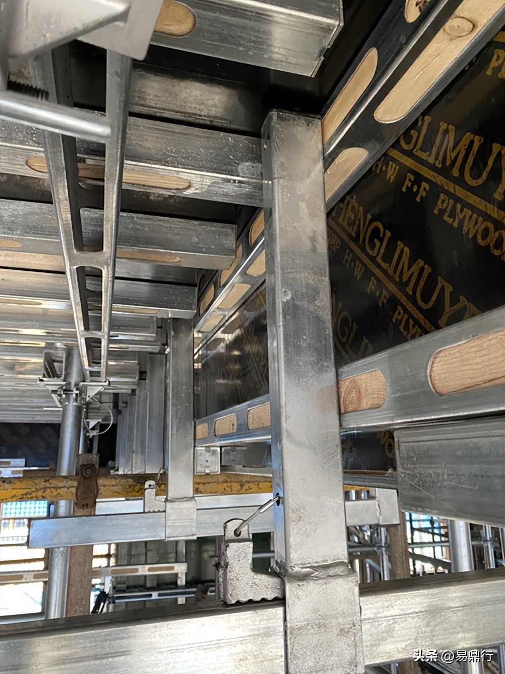 Reinforcement of beam formwork, look for Yidingxing® multifunctional ...