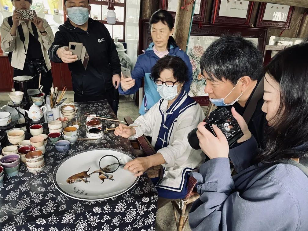 Jingdezhen Ceramic Aesthetics and Culture Tour - iMedia