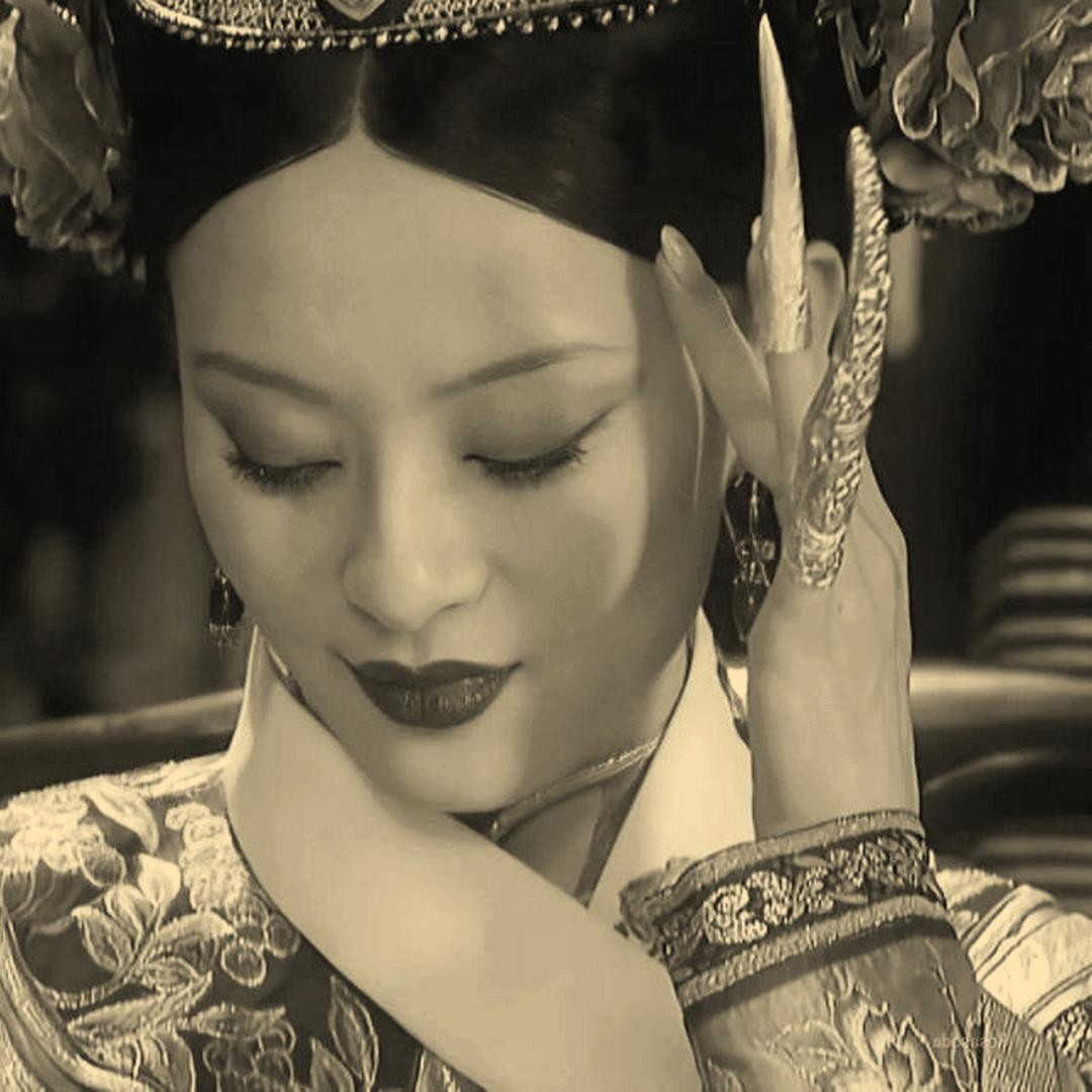 Low-key in front of the camera, a high-profile look at the assets of ...