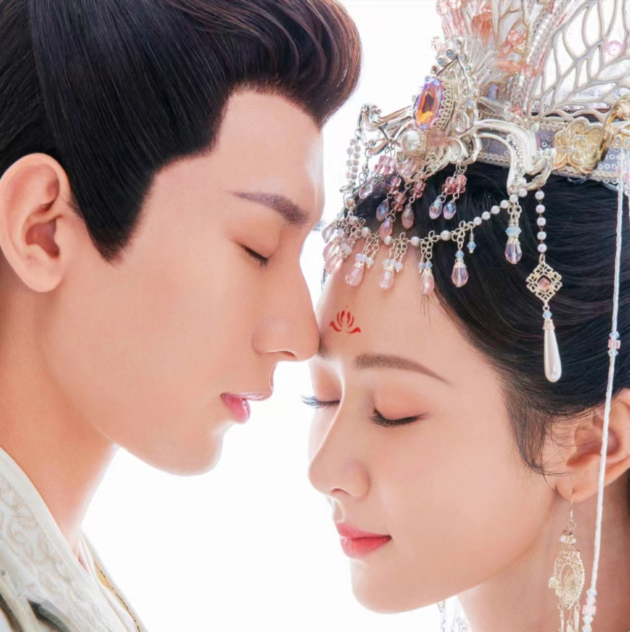 Yang Zi's new costume drama is about to hit, and the two will become ...