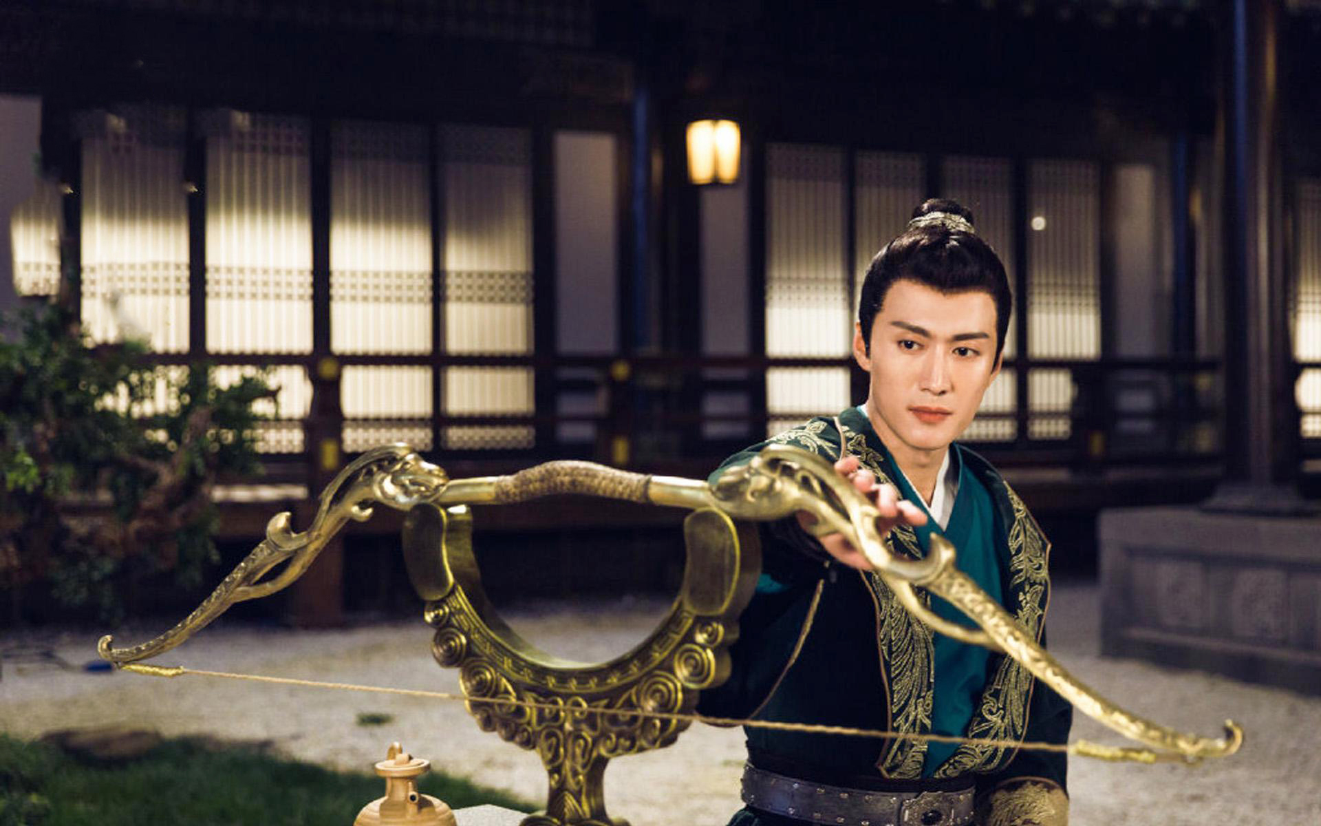Murong Xi, Emperor of Love Demon - iNEWS