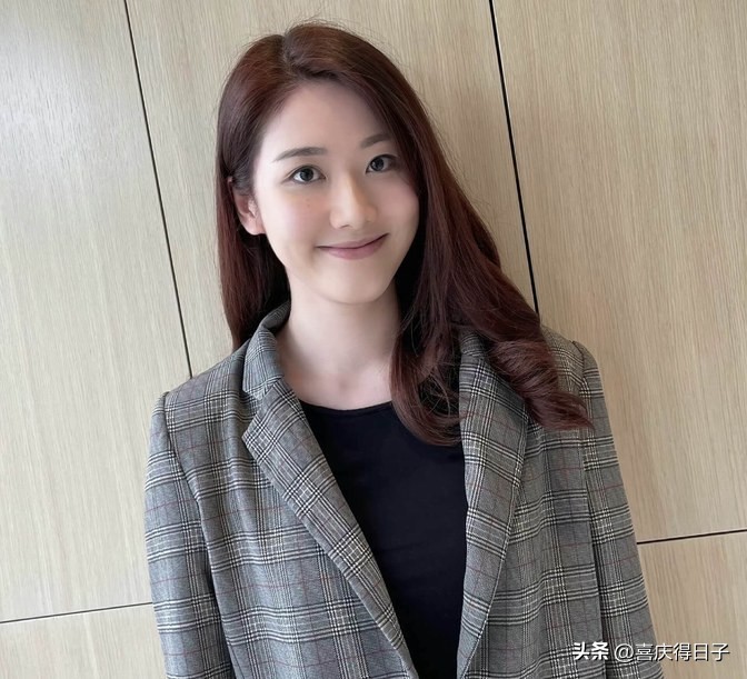 Tang Pui-yee bids farewell to TVB, still plump and sweet, there is a ...