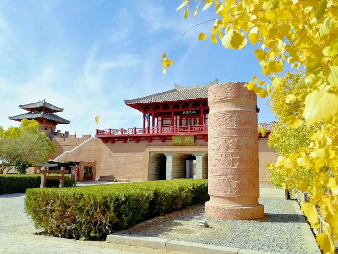 Listen to Dunhuang Yangguan telling the story of autumn - iNEWS