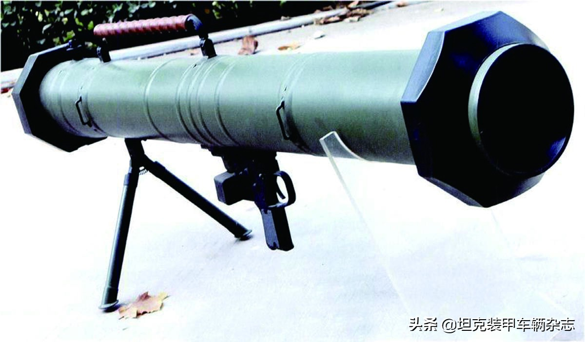 Why did the PF98A 120mm bazooka get off work?"Down" - iNEWS