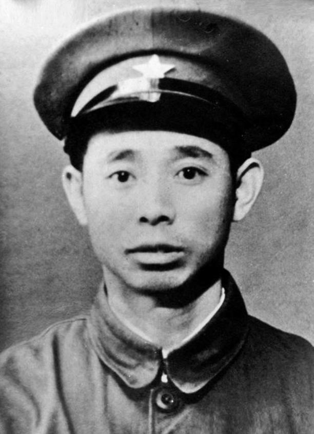 In 1971, Deng Yue met the widow of a martyr by chance and asked her ...