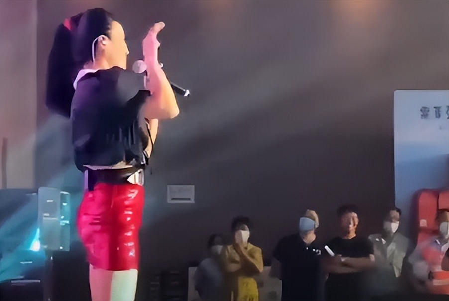 Wang Rong performed a cappella Divine Comedy in acupoints and was ...