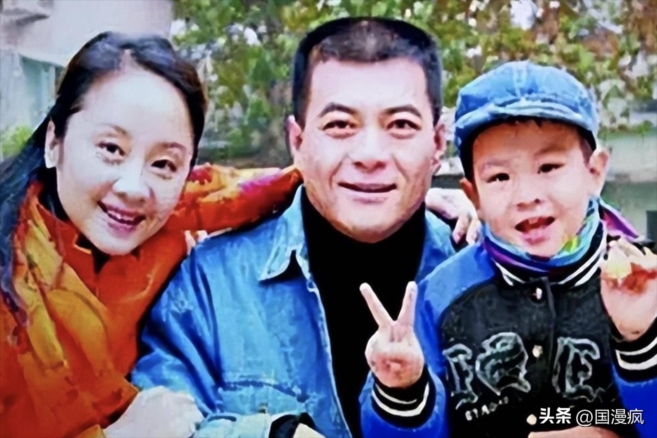 Tang Jing and Wang Xinjun divorced for 13 years, she raised her son ...