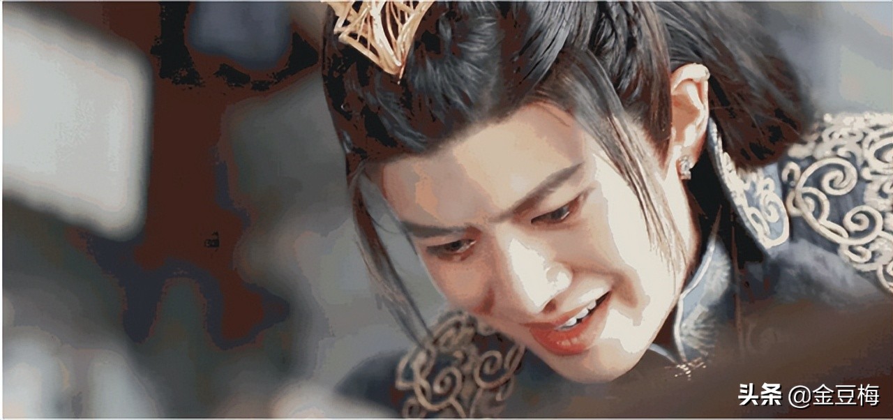 "The Story of the Shark" Xian Ji launched a thunder and fire leyline to ...
