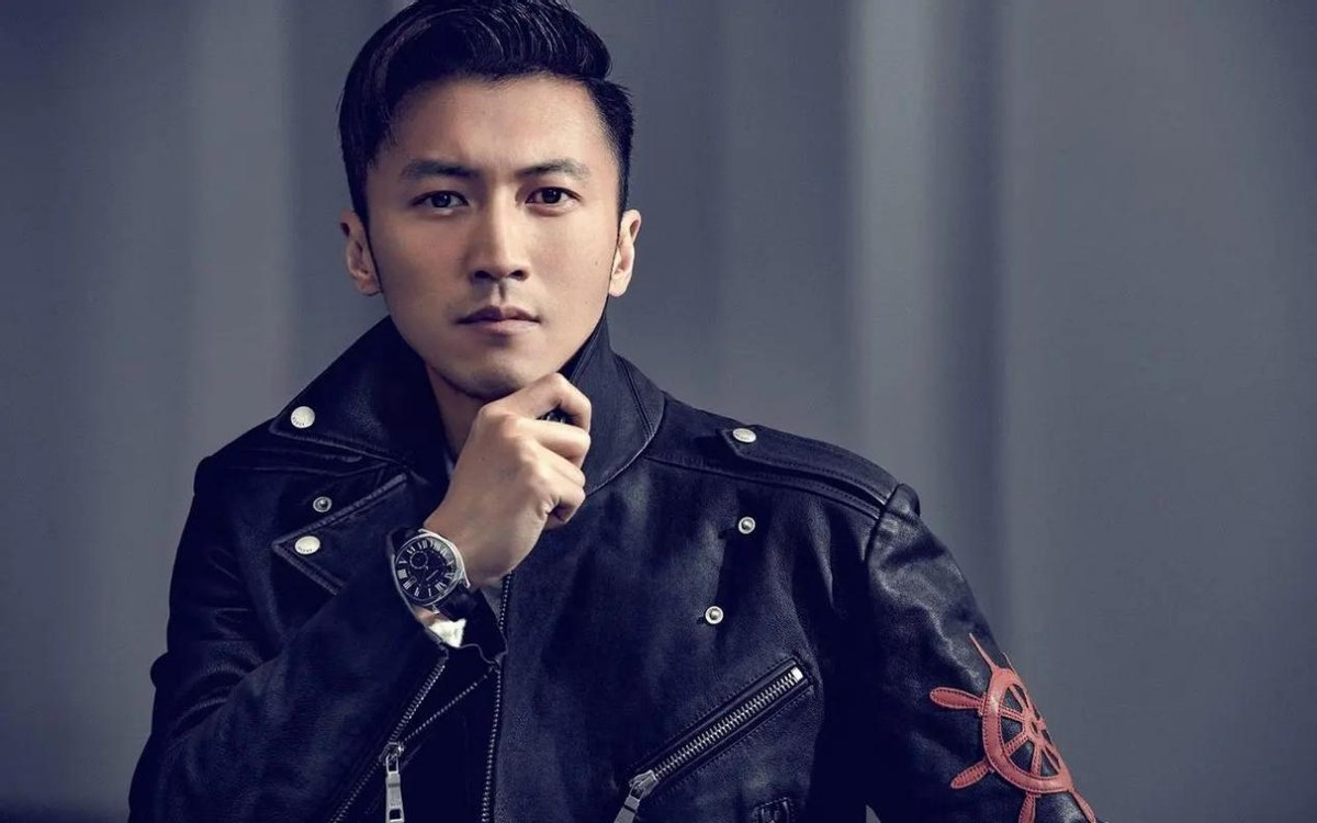 Nicholas Tse broke a guitar worth a house during his concert, creating ...